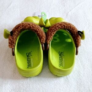 CROCS | Shoes | Dreamworks X Crocs Shrek Clog Size C3 Little Boy Nwt ...